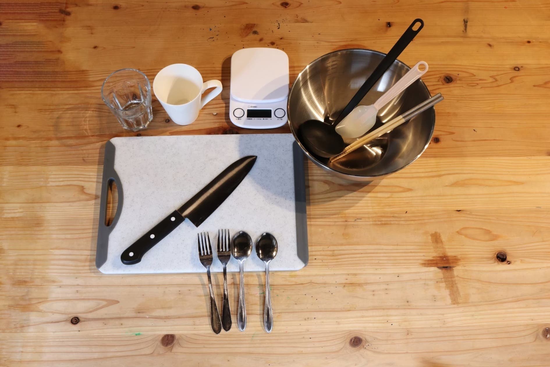 落ち着きのあるカフェのような会議/作業スペース｜1〜10名｜1h〜OK・Wi-Fi/電源完備の写真12