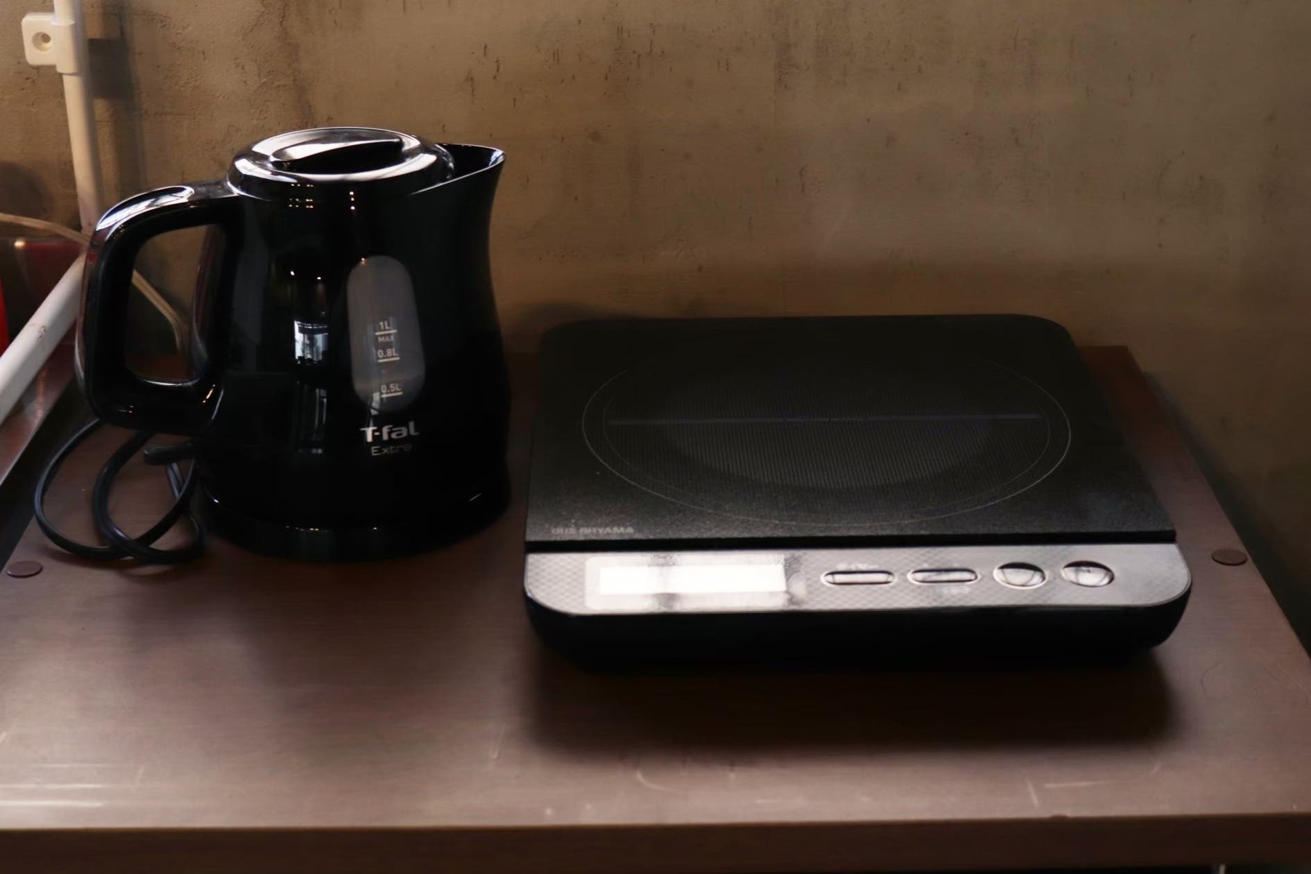 落ち着きのあるカフェのような会議/作業スペース｜1〜10名｜1h〜OK・Wi-Fi/電源完備の写真14