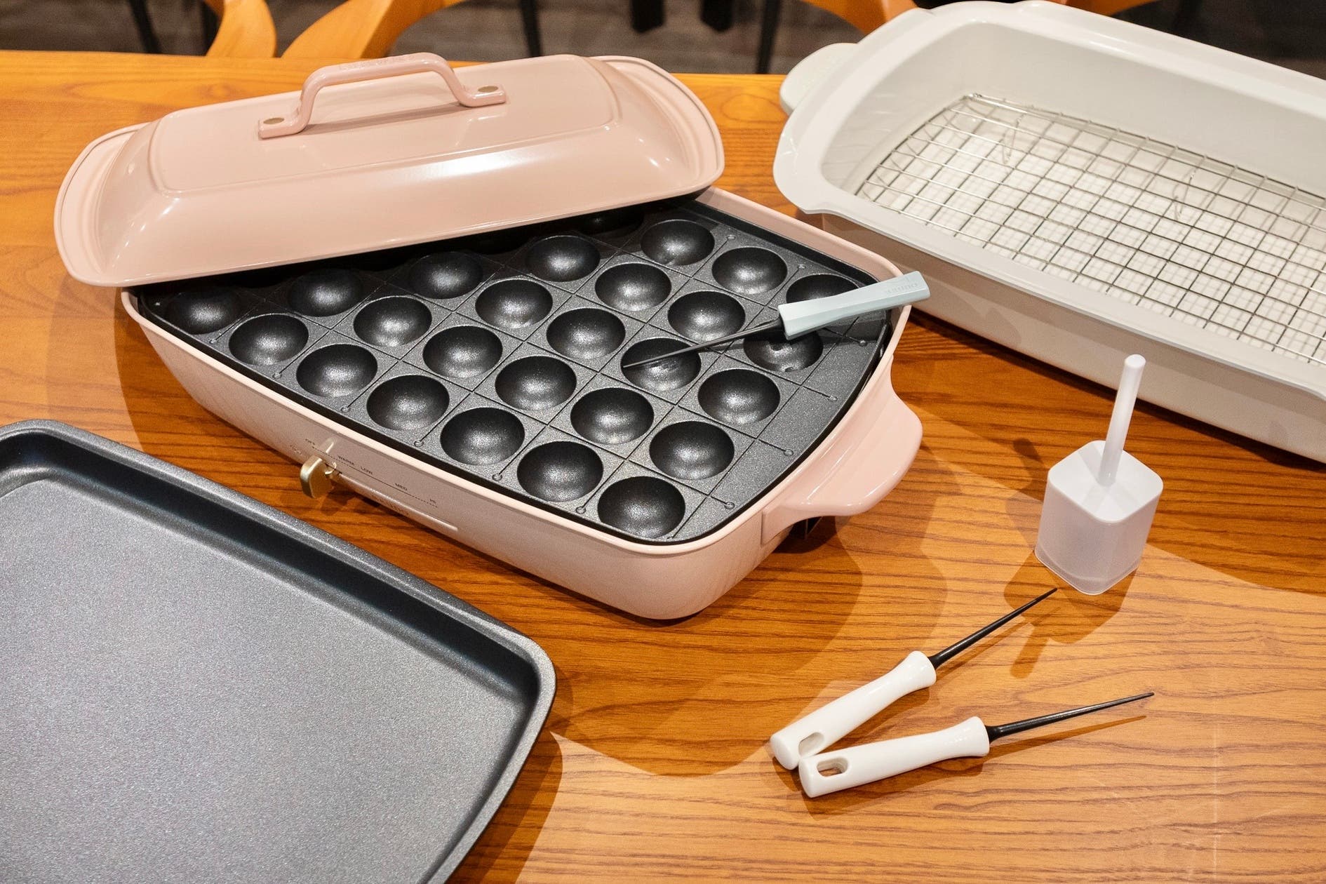 池袋駅南口4分🚃24H/最大40名着席🎉大画面プロジェクター🎬映画・大人気ゲーム機🎮おしゃれなケータリング♪の写真15