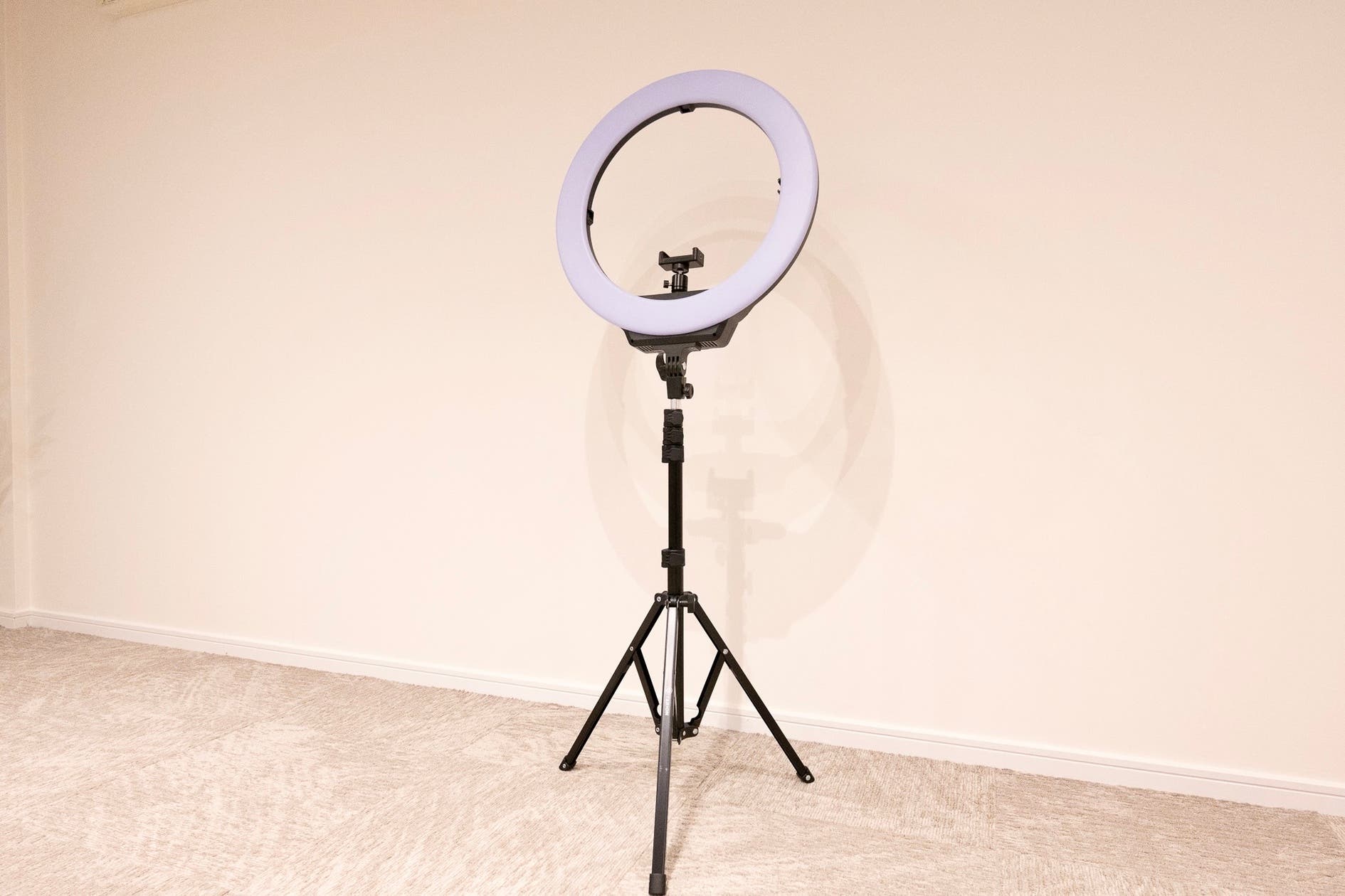 池袋駅南口4分🚃24H/最大40名着席🎉大画面プロジェクター🎬映画・大人気ゲーム機🎮おしゃれなケータリング♪の写真19