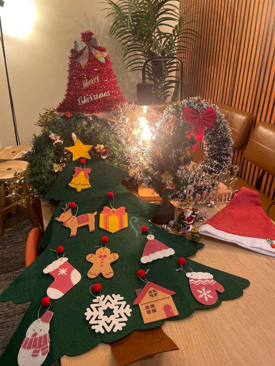 【🎄クリスマス限定OP有！大井町駅徒歩3分】最大18名/無料Wifi/会議・撮影・女子会・ボドゲ・パーティ等！飲食🍺🍷可！の写真8