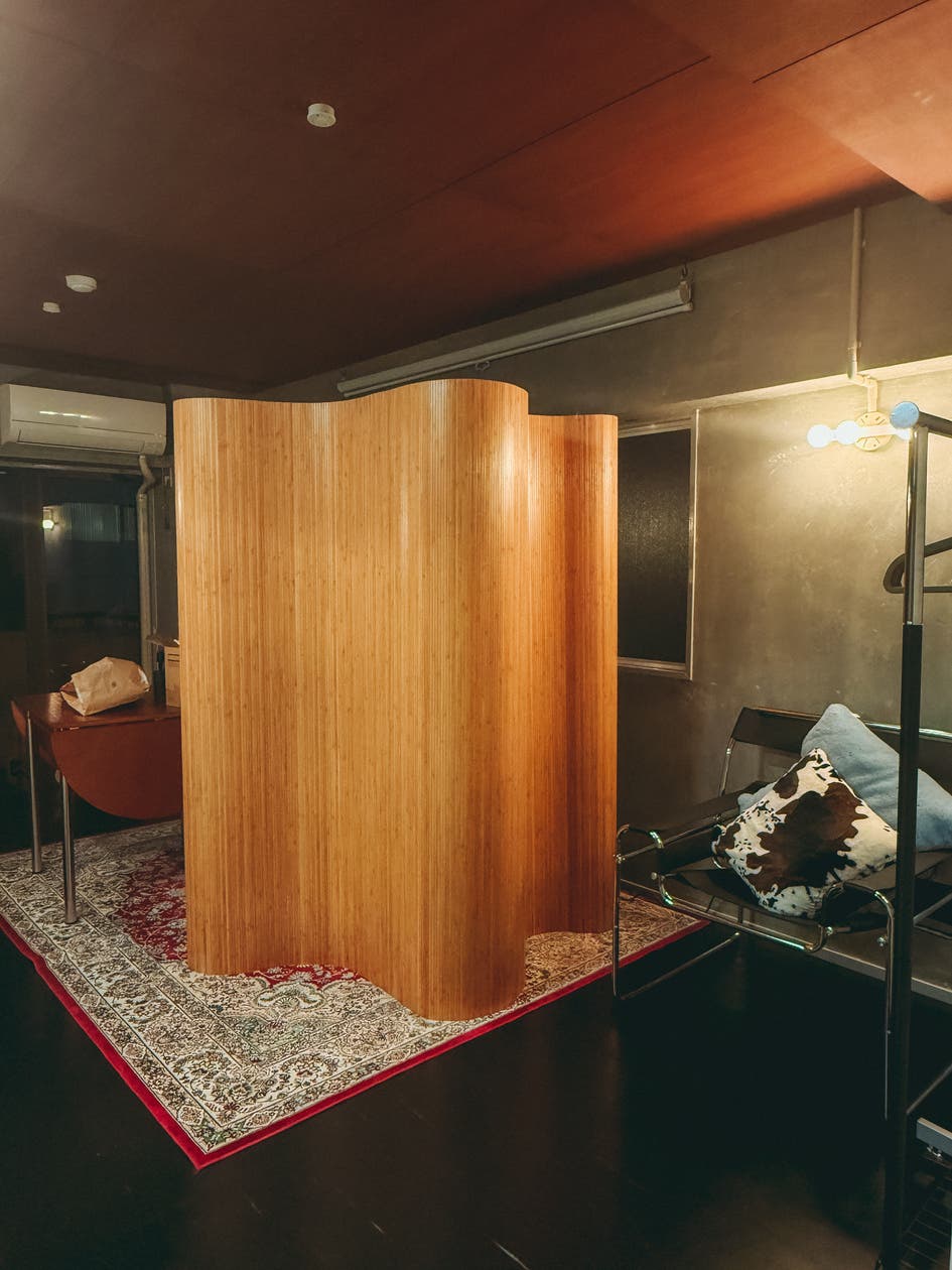 参宮橋・南新宿６分｜白壁木コンクリ二面｜撮影・ワークショップ・展示の写真6