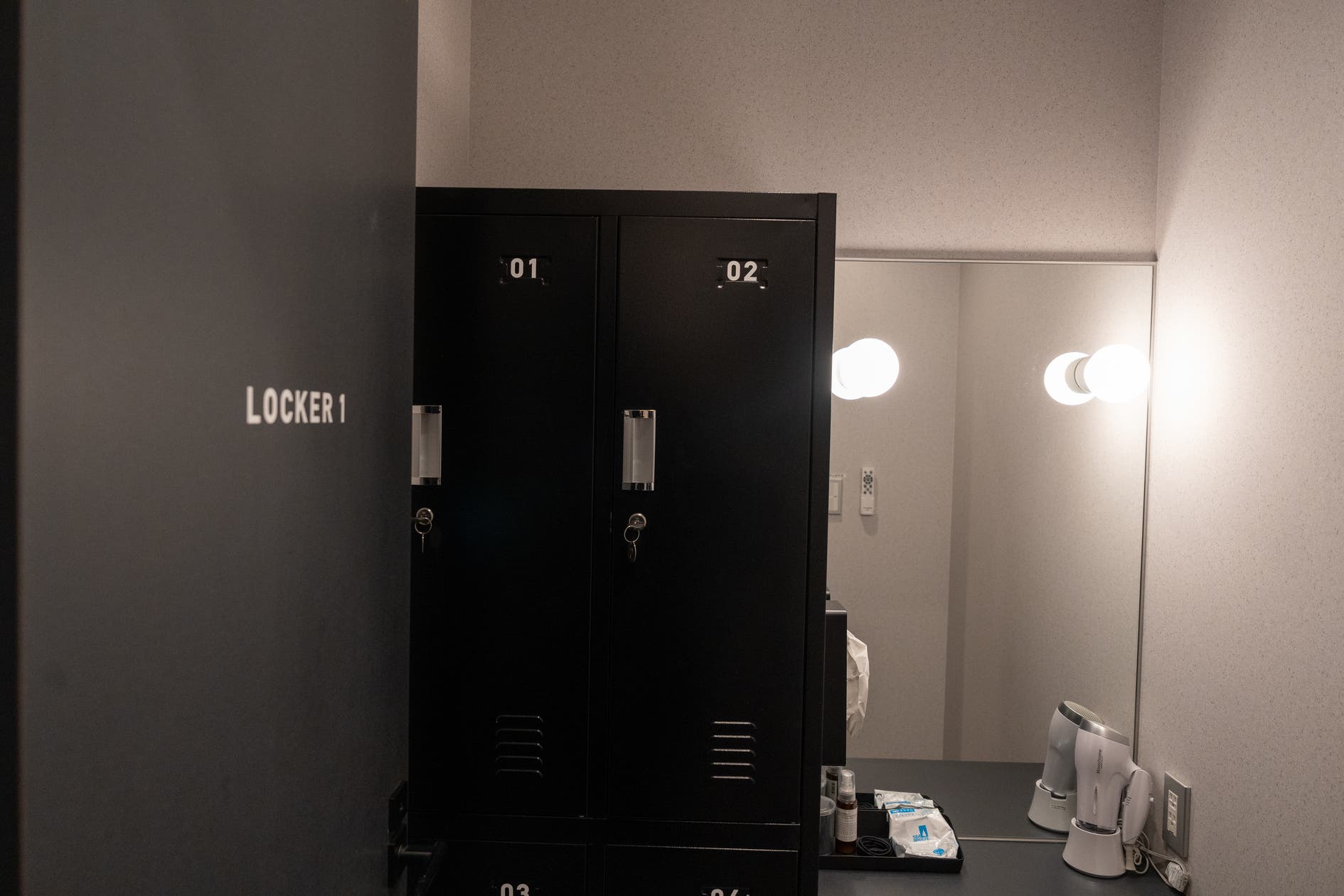 恵比寿駅徒歩3分｜天井高3m超の上質な個室レンタルジムの写真11