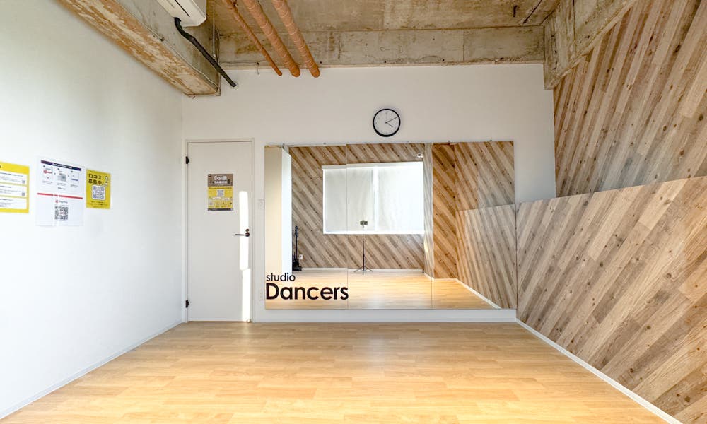 レンタルスタジオ ダンサーズ 宮崎店 Aスタジオ　当日予約可能！ダンスの個人練習やレッスンの開催に最適な多目的スペースですの写真1