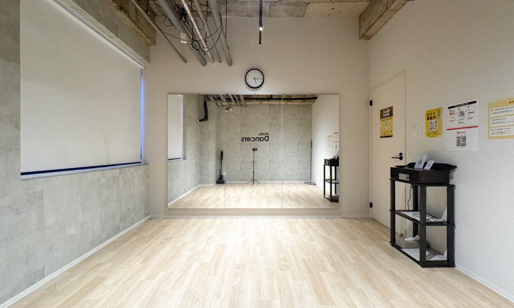レンタルスタジオ ダンサーズ 宮崎店 Dスタジオ　当日予約可能！ダンスの個人練習やレッスンの開催に最適な多目的スペースですの写真1