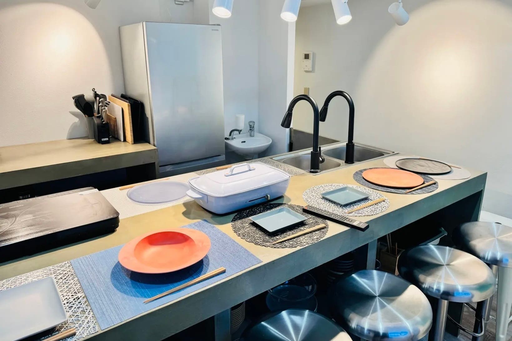 大塚駅 徒歩1分の小さなレンタルキッチン＆シェアスペース🍳飲食店営業許可、菓子製造許可付き/商品製造/撮影/間借り営業の写真3