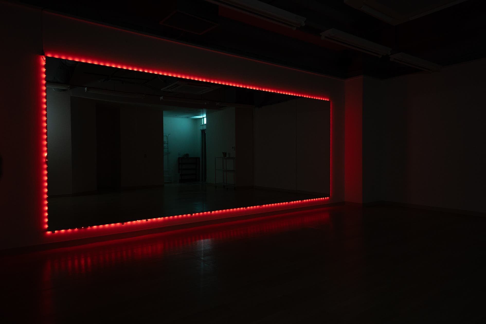 【浅草・南千住】地域最大級12名24時間OKダンススタジオ/広々地下スペース/Wi-Fi/LED照明/フィットネス、撮影などに！の写真4