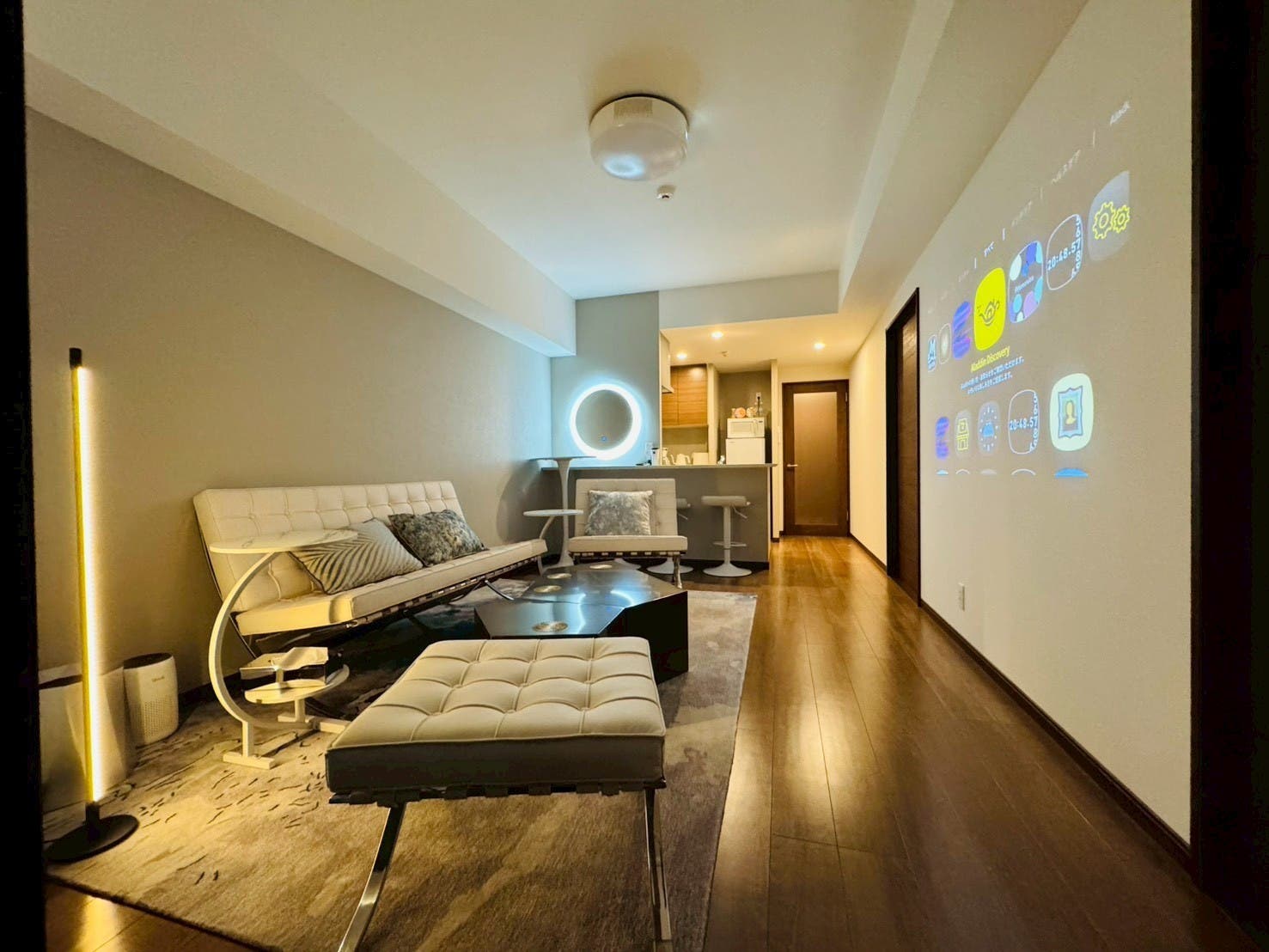 New！LuxurySweet East72 最大15人、アラジンで映画鑑賞が可！パーティー、ママ会など、箱崎宮前徒歩3分の写真2