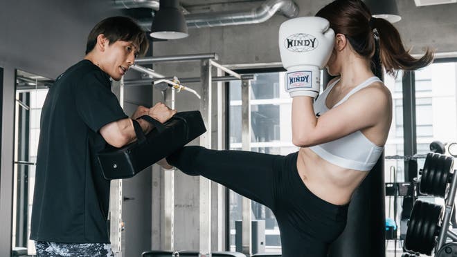 中目黒駅【徒歩3分】オープンスペース型キックボクシングジム|天井高3m超&トレーニングエリアも完備の写真3