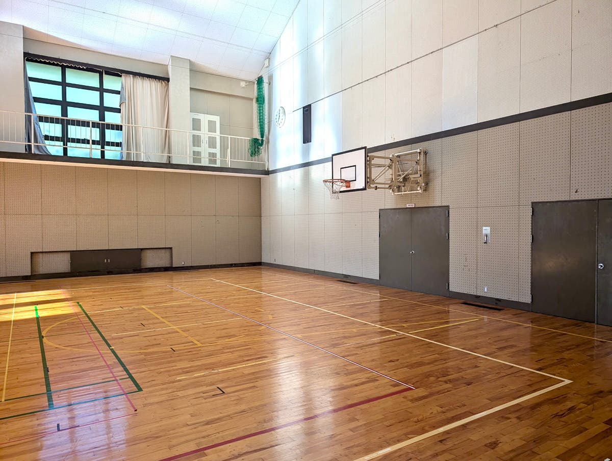 【滋賀県東近江市】演劇・ダンス・よさこい・合唱などに最適なレンタルスペースです。体育館、運動場では様々なスポーツが可能です。の写真10