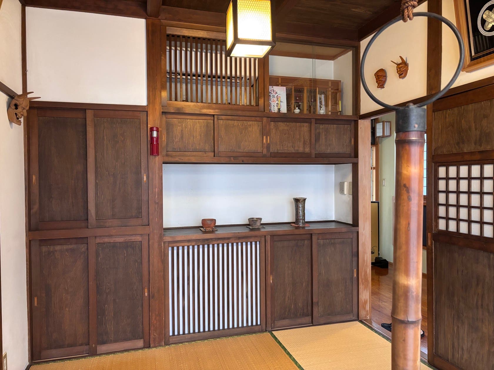 渋谷駅から各駅停車で4分の「池ノ上駅」。ここから徒歩2分の古民家調日本家屋。の写真2