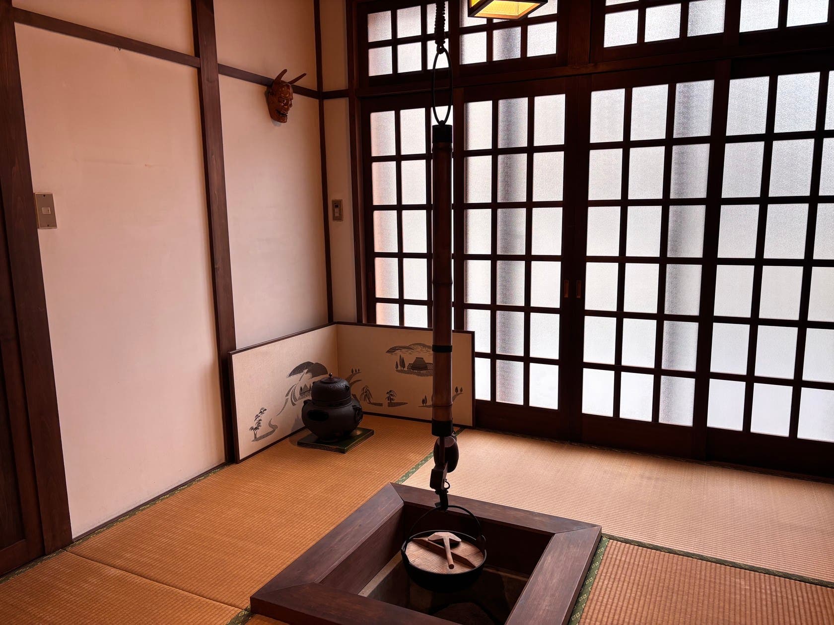 渋谷駅から各駅停車で4分の「池ノ上駅」。ここから徒歩2分の古民家調日本家屋。の写真7