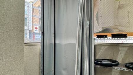 【八王子駅徒歩1分!ビル2階】個室ジム|トレーニング器具・マシン完備のレンタルジム♪2名様~ご利用可能◎の写真8