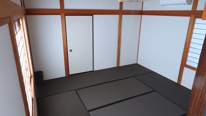 駐車場あり、一軒家の1フロア貸の写真3