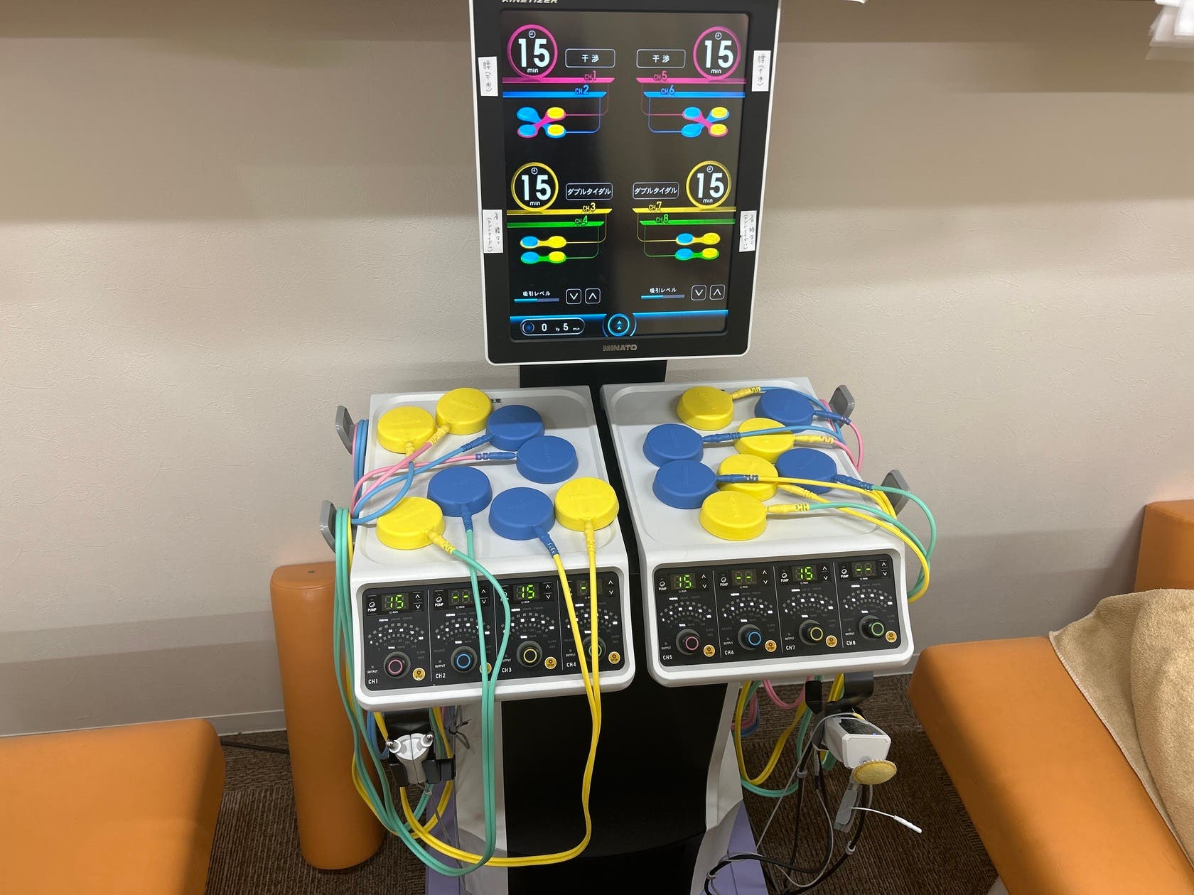 整骨院の機材も使える施術スペース　複数人同時施術が可能の写真3