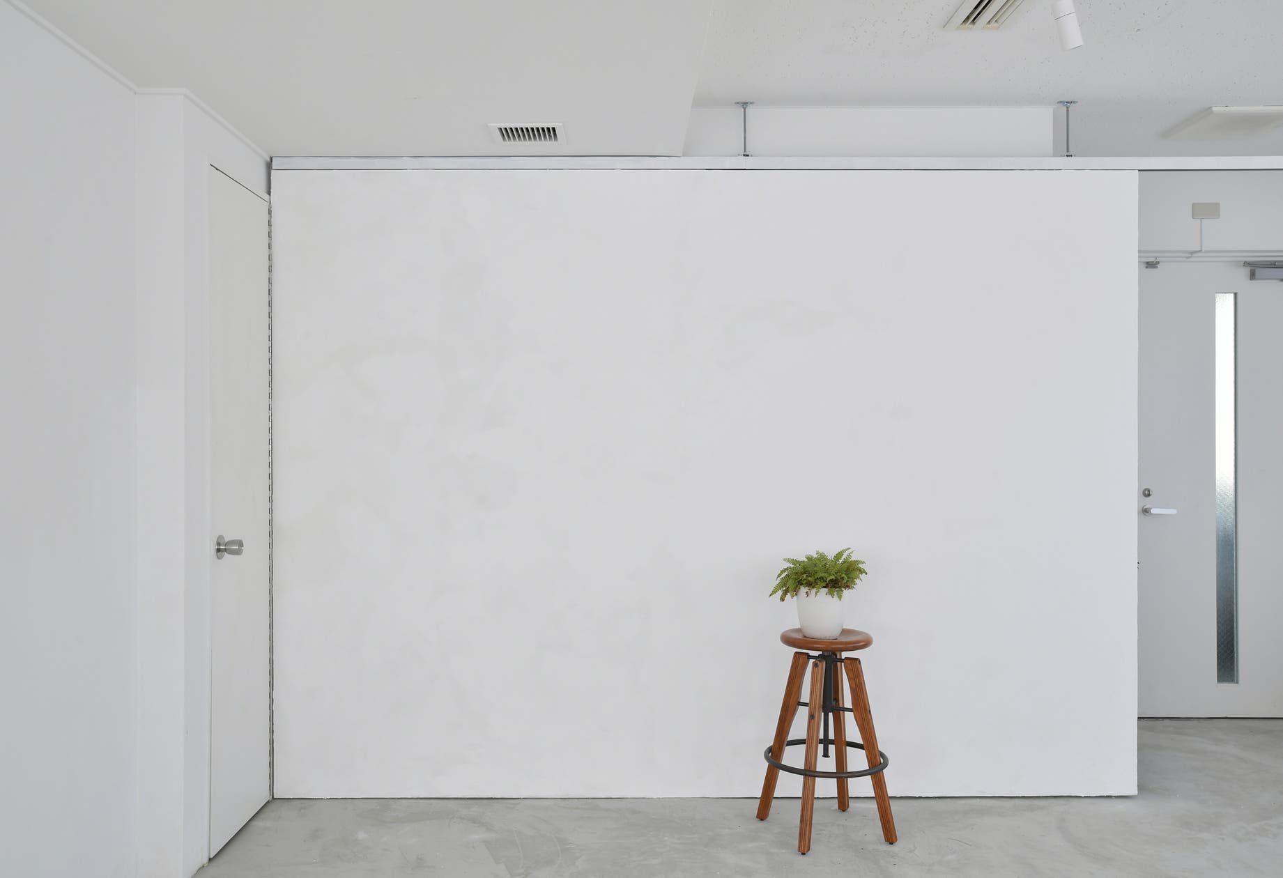 最低時間1時間ペットOK！ゴミ持ち帰り掃除不要！東京タワー横自然光が入る1日明るい撮影スタジオの写真4