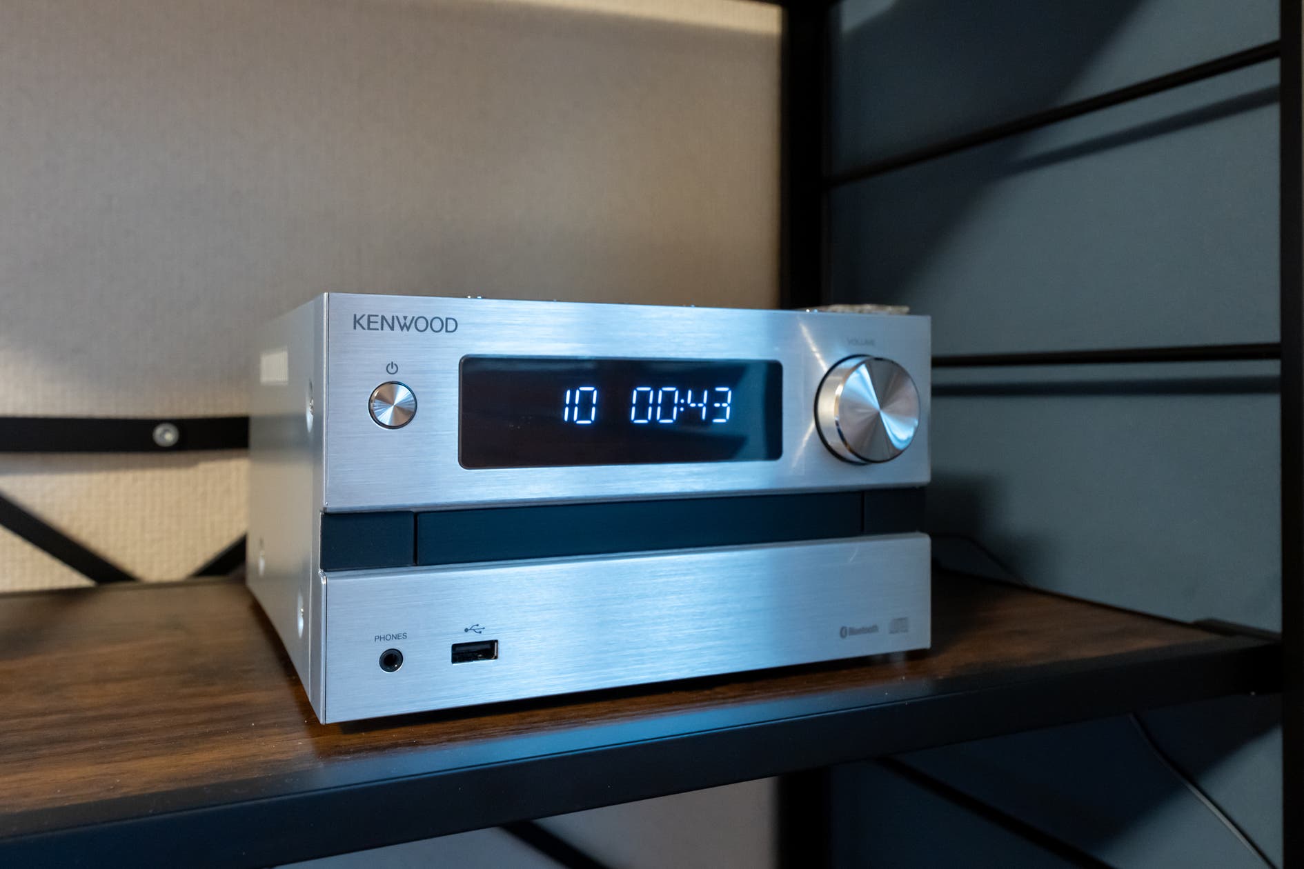 川崎駅6分｜清潔で落ち着く施術専用サロン。12月は1時間1,080円／LUSSO手動昇降ベッド・タオル完備。の写真12