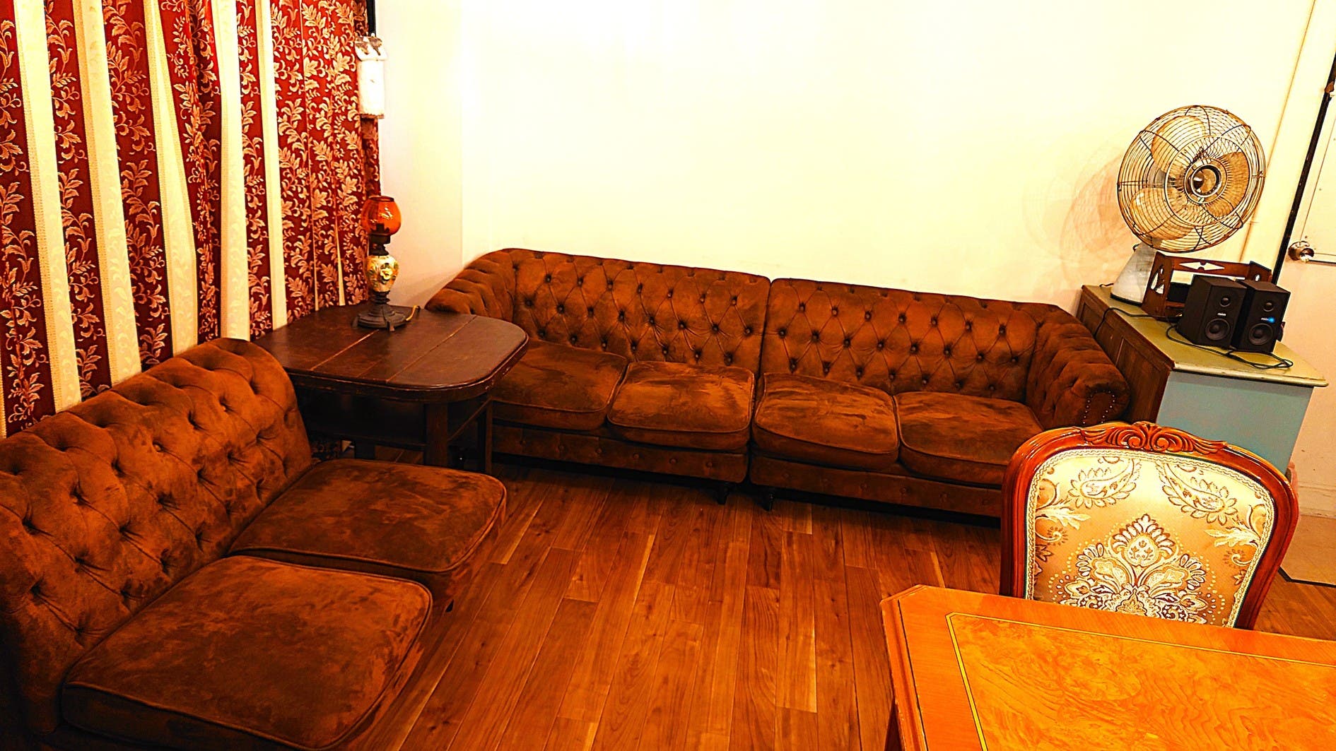 中野駅徒歩5分のワンフロアー貸し切り。各種イベントやパーティー・撮影・教室・会議・演劇の練習等に!!クリスマス・忘年会・新年会の写真3