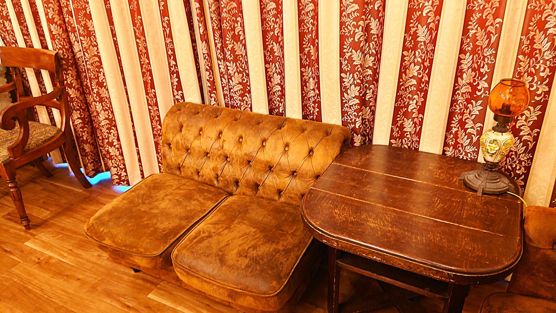 中野駅徒歩5分のワンフロアー貸し切り。各種イベントやパーティー・撮影・教室・会議・演劇の練習等に!!クリスマス・忘年会・新年会の写真6