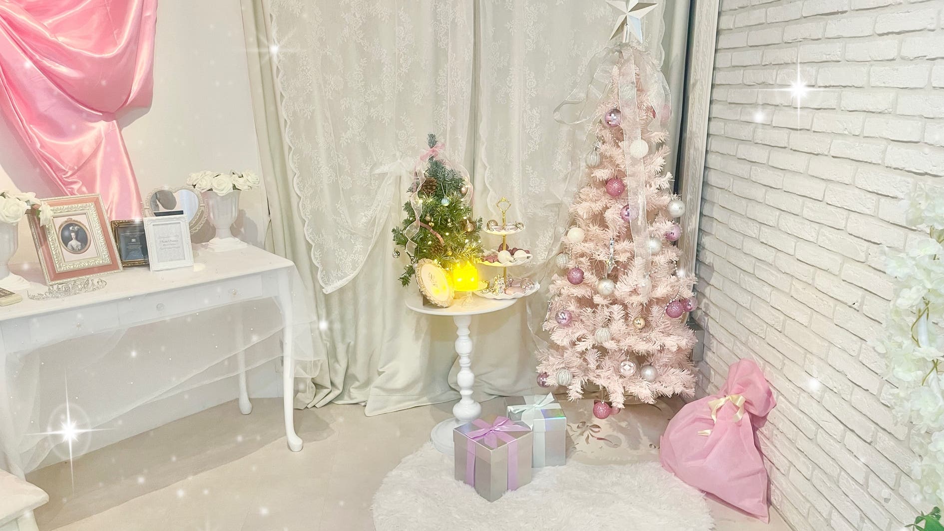 【クリスマスモード🎅2ショット分追加✨】最寄駅からの徒歩２分💘白レンガの壁｜白家具｜姫家具｜生誕祭・誕生会｜コスプレ｜女子会の写真2