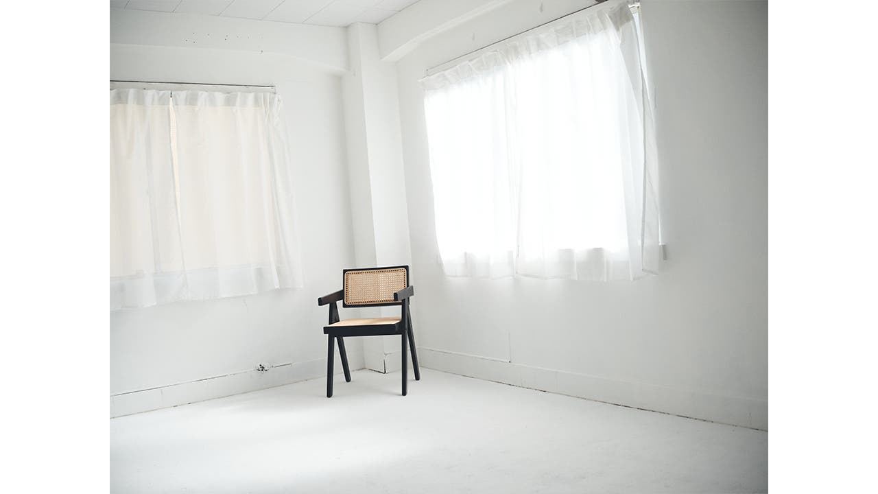 白床のコンクリート床と2面シンプルスタジオ　 スチール&ムービー同額！1h7700円2h〜の写真17