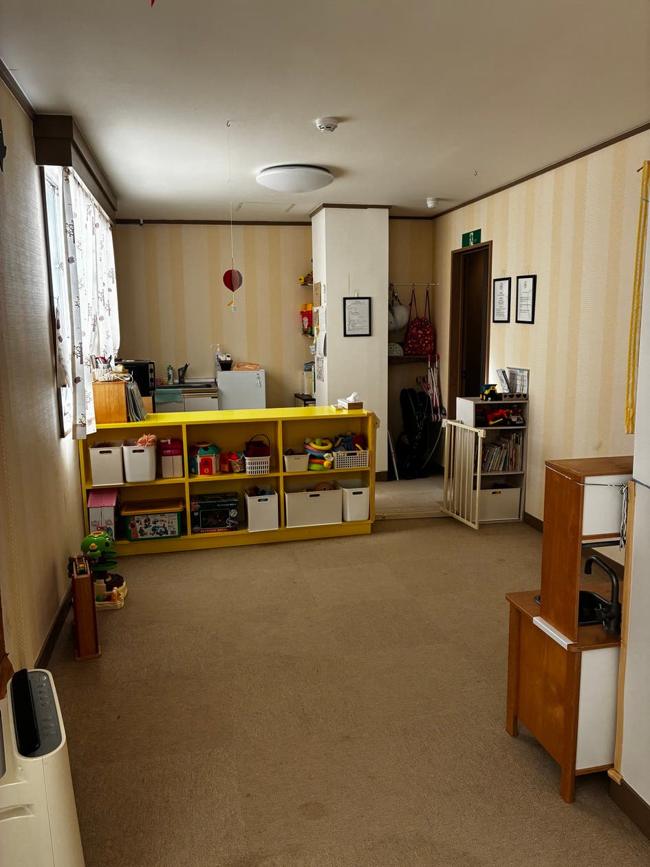 【少人数のママ会や子連れ様向け施術等におススメ！】子連れ向け備品充実のお部屋の写真1