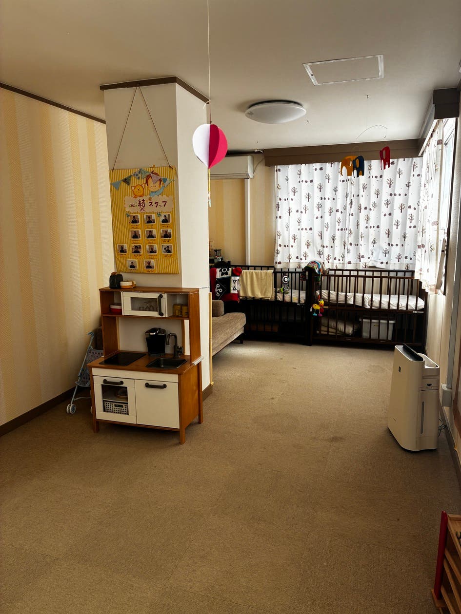 【少人数のママ会や子連れ様向け施術等におススメ！】子連れ向け備品充実のお部屋の写真2