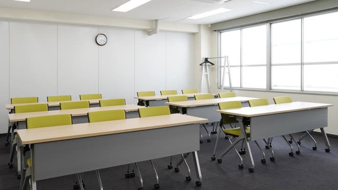 【スタッフ常駐で安心】四谷三丁目駅から徒歩2分!無料Wi-Fi&ホワイトボード完備!34.6㎡&18名着席可能【第二会議室】の写真6