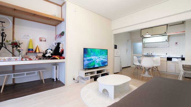 ✨地域最安値挑戦✨【狸小路徒歩1分・パーティルーム】50型TVで大人気ゲームに動画鑑賞【19時以降人数制限有】『409』の写真6