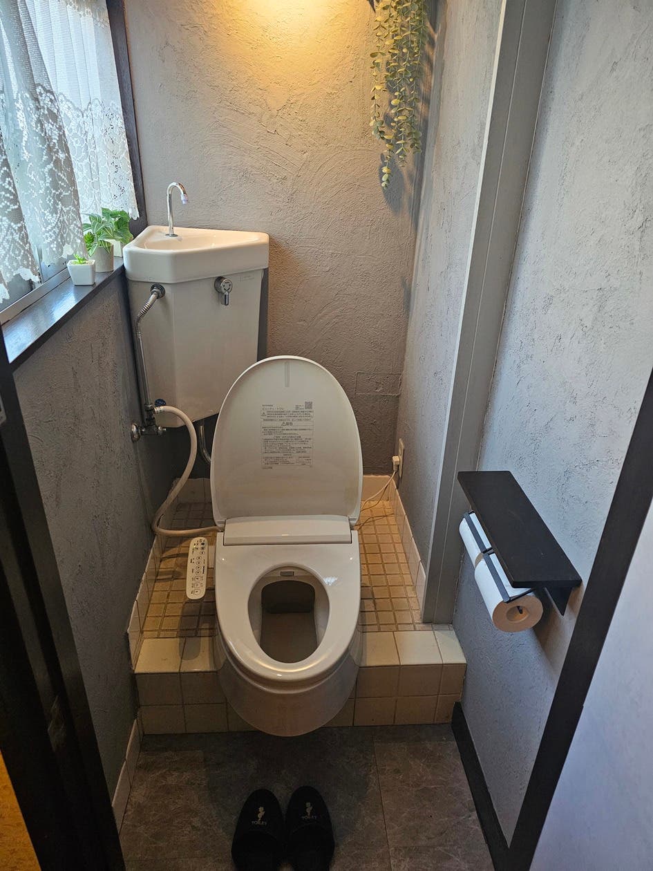 貸し切りカフェやバーのように使えます。コンビニ徒歩2分。プロジェクター・Wi-Fiあり。会議・推し活などに。男衾駅徒歩15分。の写真12