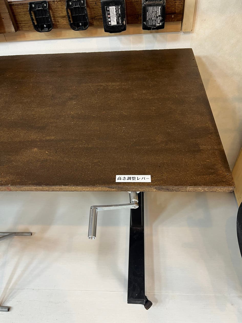 リニューアルオープン　麻布十番路面店　DIY 工具が自由に使えてギターの練習も出来る多目的スペースの写真17