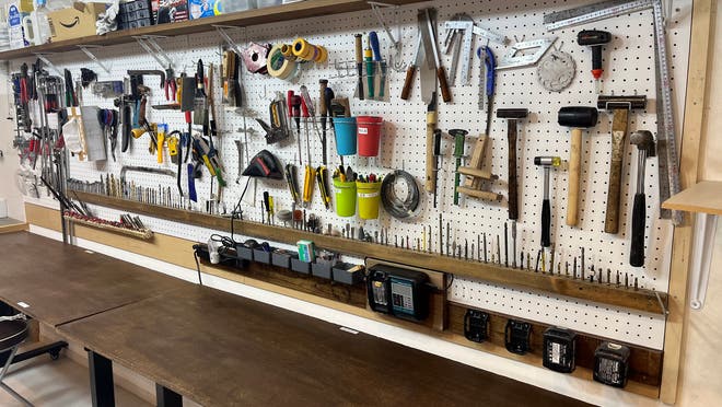 リニューアルオープン 麻布十番路面店 DIY 工具が自由に使えてギターの練習も出来る多目的スペースの写真19
