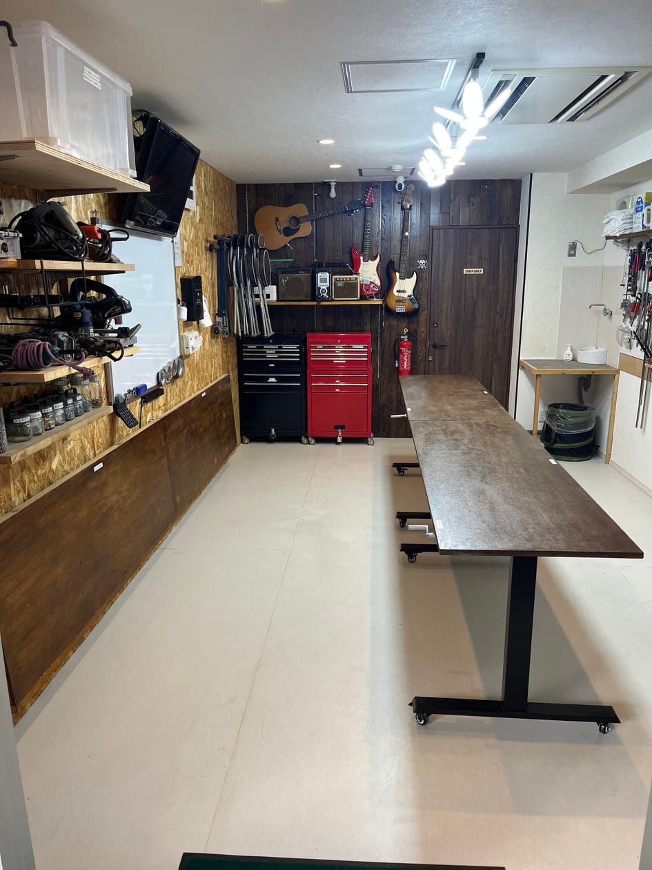 リニューアルオープン　麻布十番路面店　DIY 工具が自由に使えてギターの練習も出来る多目的スペースの写真8