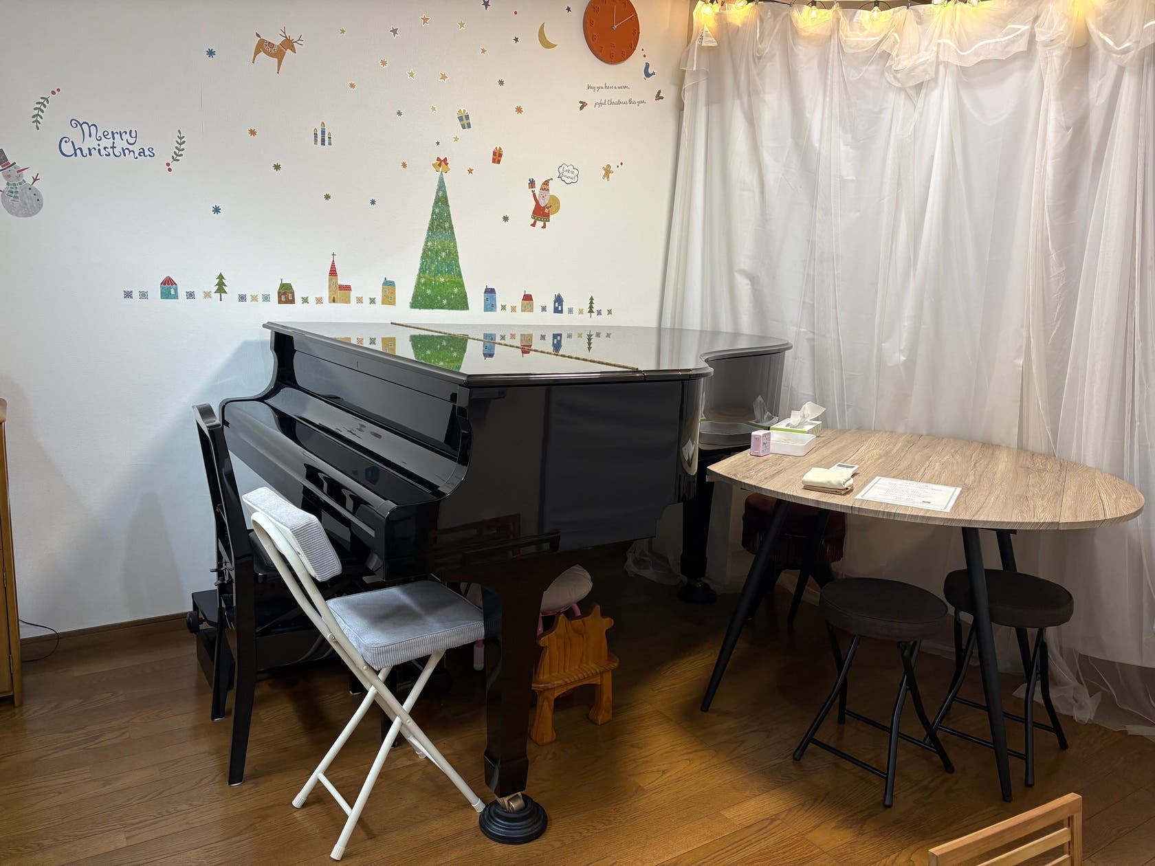 小規模講座向け/C3グランドピアノ完備・一軒家のピアノスタジオ♩の写真2