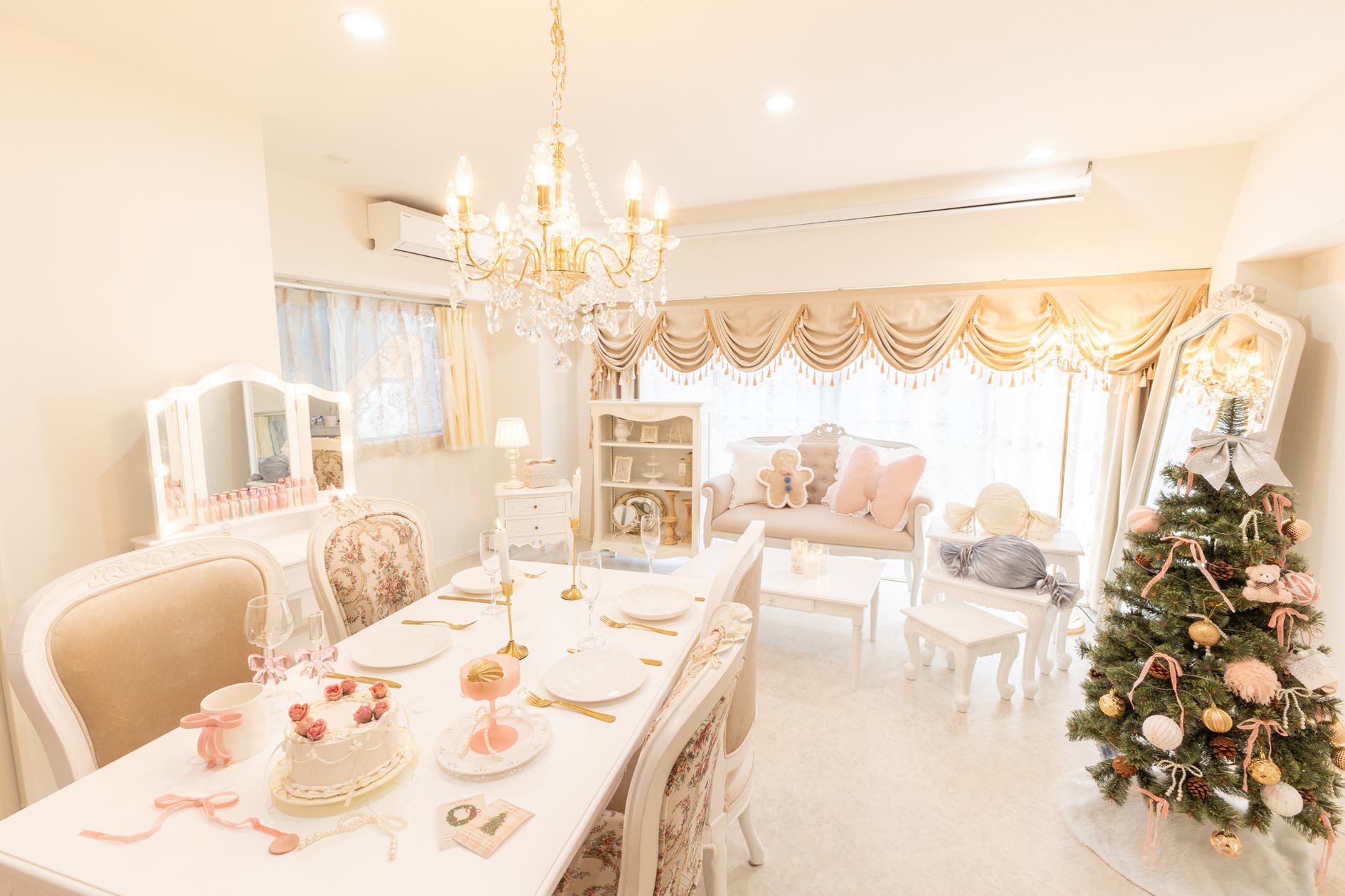 【OPEN特価🉐】新宿推し活🎀自然光 | 2面採光【生誕祭・ポートレート・撮影・配信】ひな壇/ドレッサー付き🪞の写真1