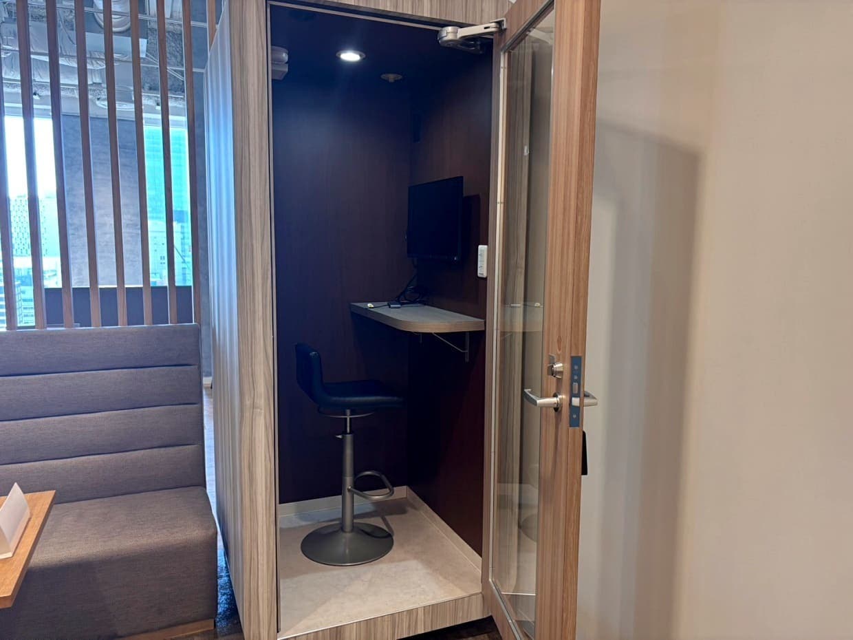 名古屋会議室 プライム テレワークブース【名古屋駅4分・無料Wi-Fi・1名個室・プライムセントラルタワー名古屋駅前店】の写真7