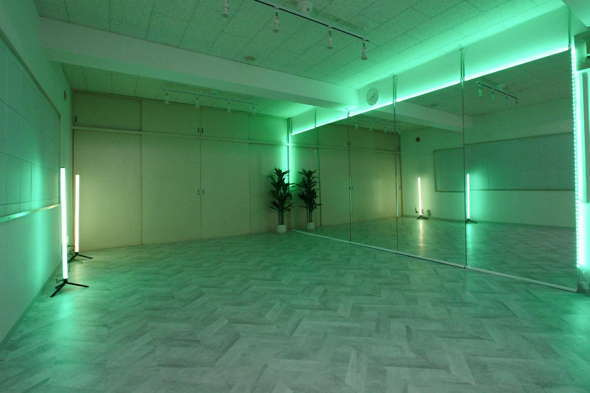 ★NEWOPEN★錦糸町北口7分/キレイな1棟スタジオ/ヨガ・ダンス・ピラティス等/2面鏡5.4M/レッスン利用可/無料備品多数の写真3