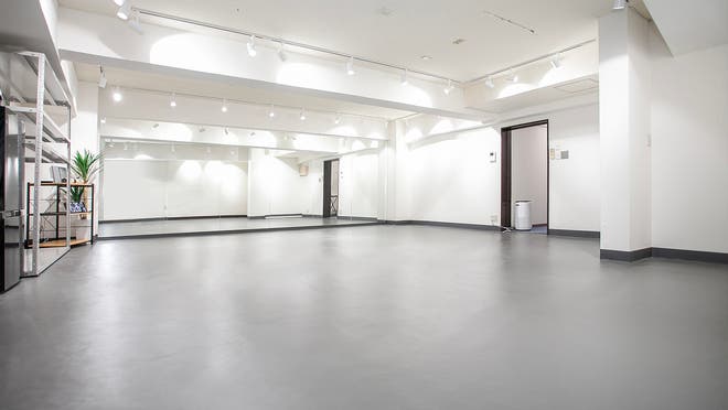 11月NEW【高田馬場5分】66㎡ リノリウム/バレエバー/施術ベット8台/1F/ダンス・ポージング・ヨガ・ピラティス・撮影等の写真6