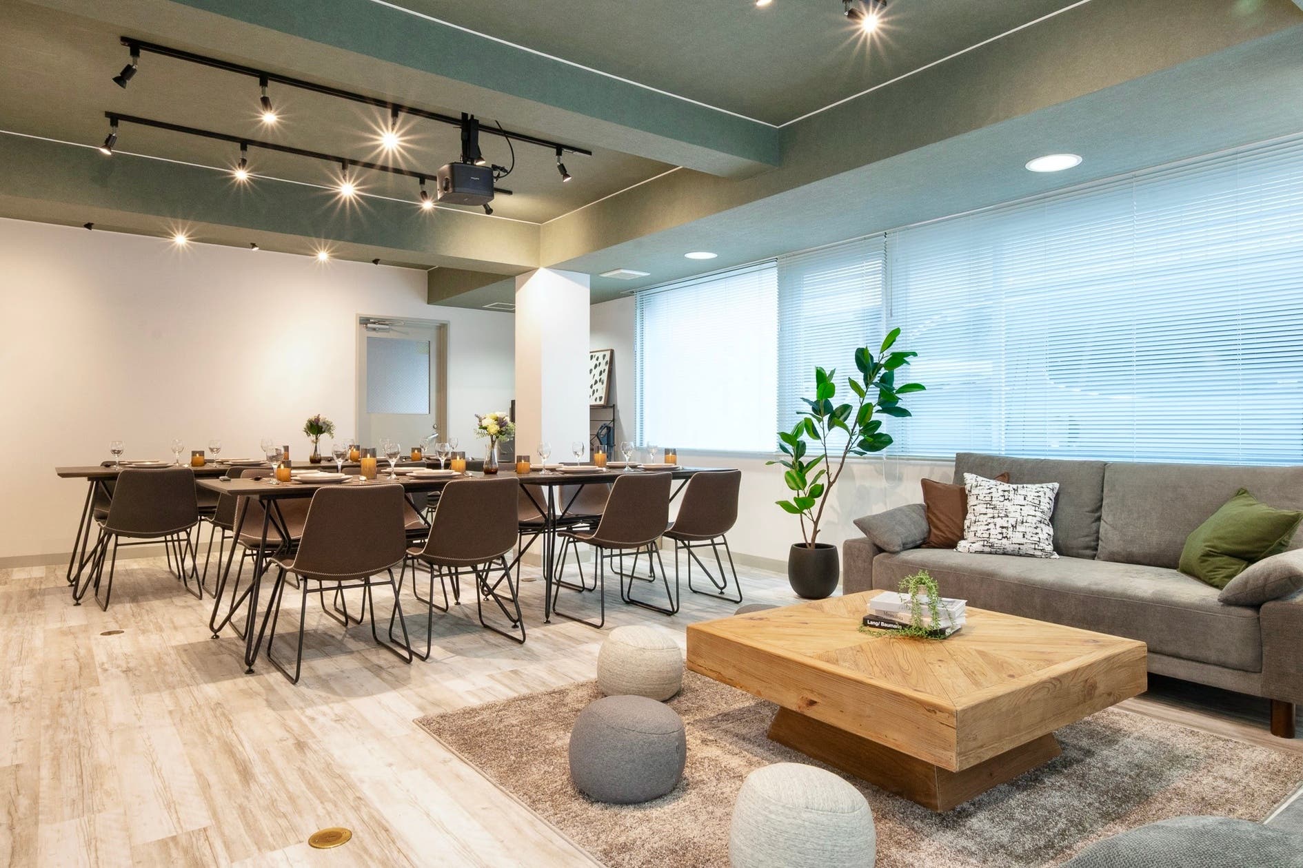 スペモ🏘️新宿駅すぐ✨会議💎おしゃれ💫飲み会🍻サテライトオフィス🏢セミナー💎813_MillionLOUNGE西新宿の写真1