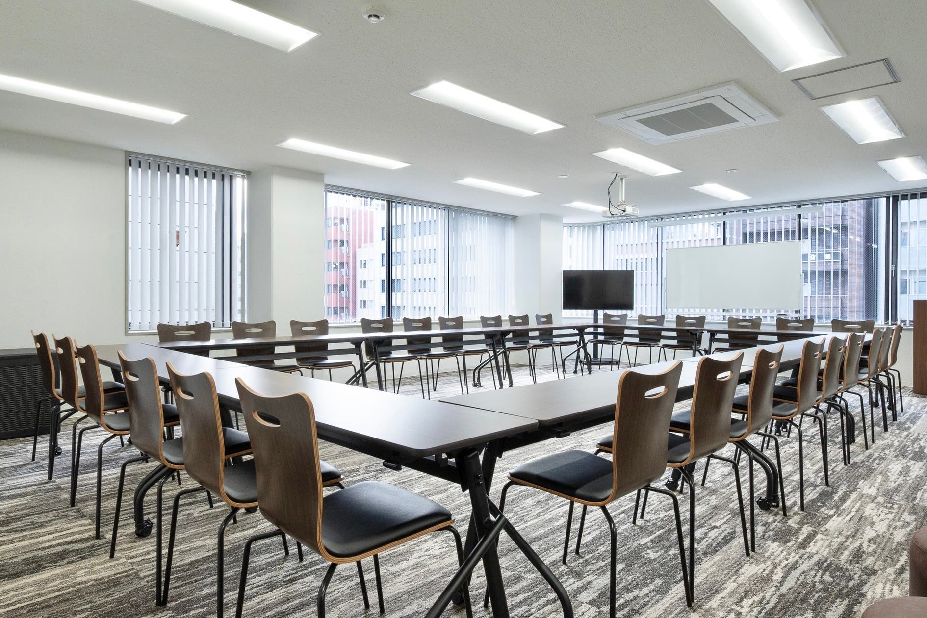 スペモ🏘️大門駅1分/浜松町駅4分✨ビジネス・会議・研修・懇親会🍻セミナー💎812_MillionLOUNGE浜松町・大門の写真3