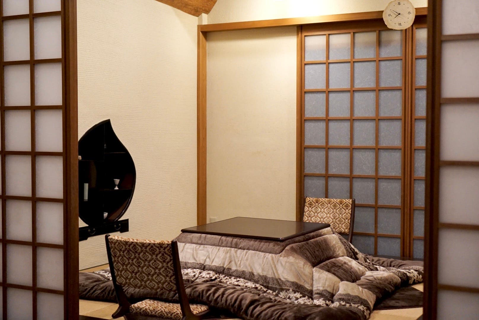 ⚫︎撮影映え❤️大人のパーティー🎉クリスマス🎄年末年始❤️大人数OK/駐車場20台/大型キッチン/ テーブルセッティング🥂の写真4