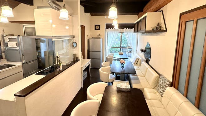 ⚫︎撮影映え❤️大人のパーティー🎉クリスマス🎄年末年始❤️大人数OK/駐車場20台/大型キッチン/ テーブルセッティング🥂の写真5