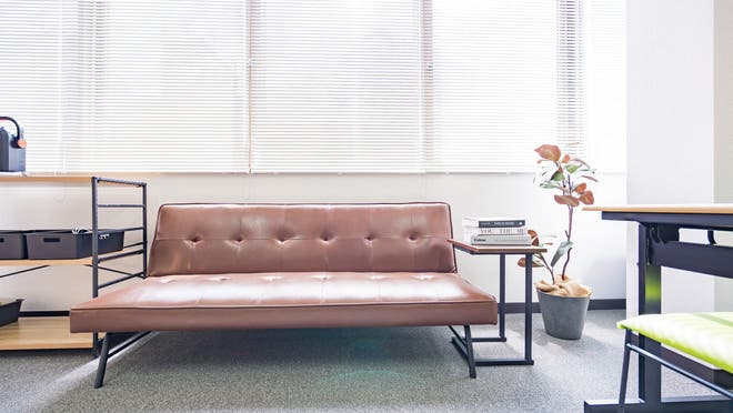 🥳【新大阪駅徒歩3分】最大50名/大画面モニタ/マイク2本無料設備充実!貸し会議室・研修セミナーに!の写真9