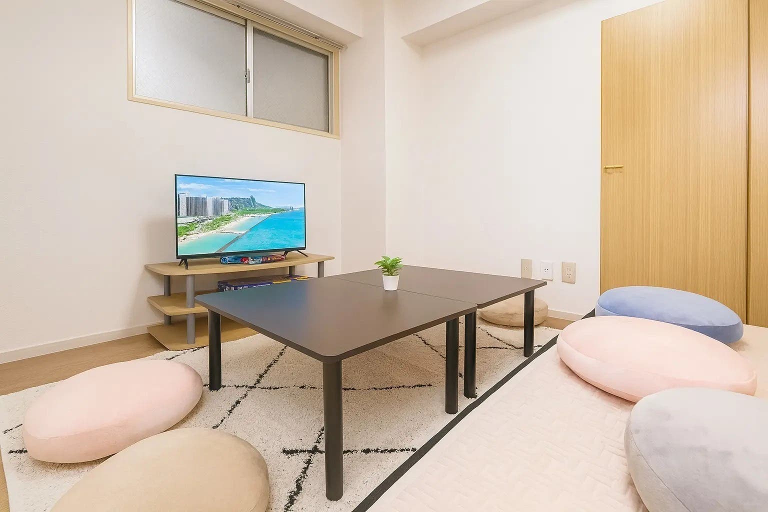 今池駅徒歩4分🚶ボドゲ10種類✨映画見放題📺24時間365日利用OK🏪高速Wifi✨の写真2