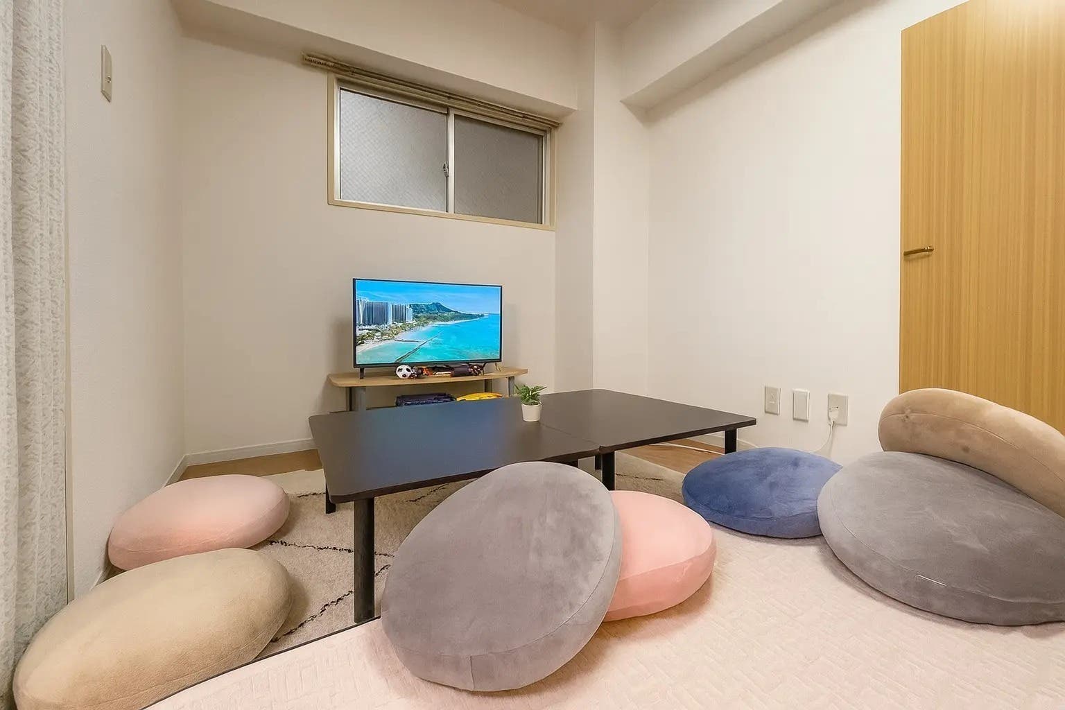 今池駅徒歩4分🚶ボドゲ10種類✨映画見放題📺24時間365日利用OK🏪高速Wifi✨の写真3