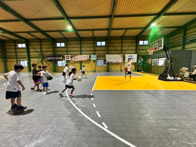 西尾張地区の屋内大型スポーツコートの写真1
