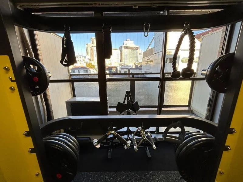 【代々木駅7分】1日1回スタッフ完全清掃のハイクオリティレンタルジムの写真5