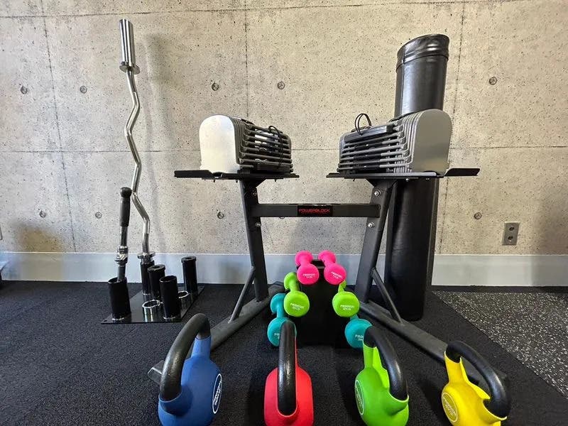 【代々木駅7分】1日1回スタッフ完全清掃のハイクオリティレンタルジムの写真7