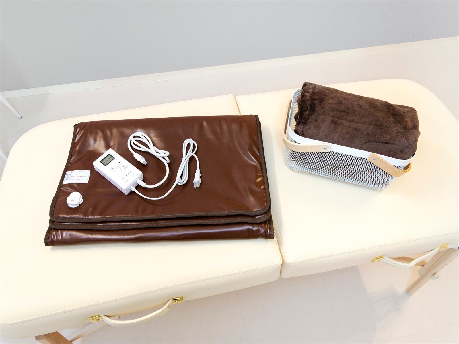 【✨New✨特別価格】＜六本木の隠れ家＞完全個室サロン/ペーパーシーツ・マクラカバー無料/プロ仕様ベッド/メイク台完備の写真21