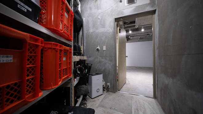 【南阿佐ケ谷駅/徒歩7分】豊富な無料機材!1時間から利用できる防音地下スタジオ|商用利用OK・撮影・インタビュー収録に最適の写真14